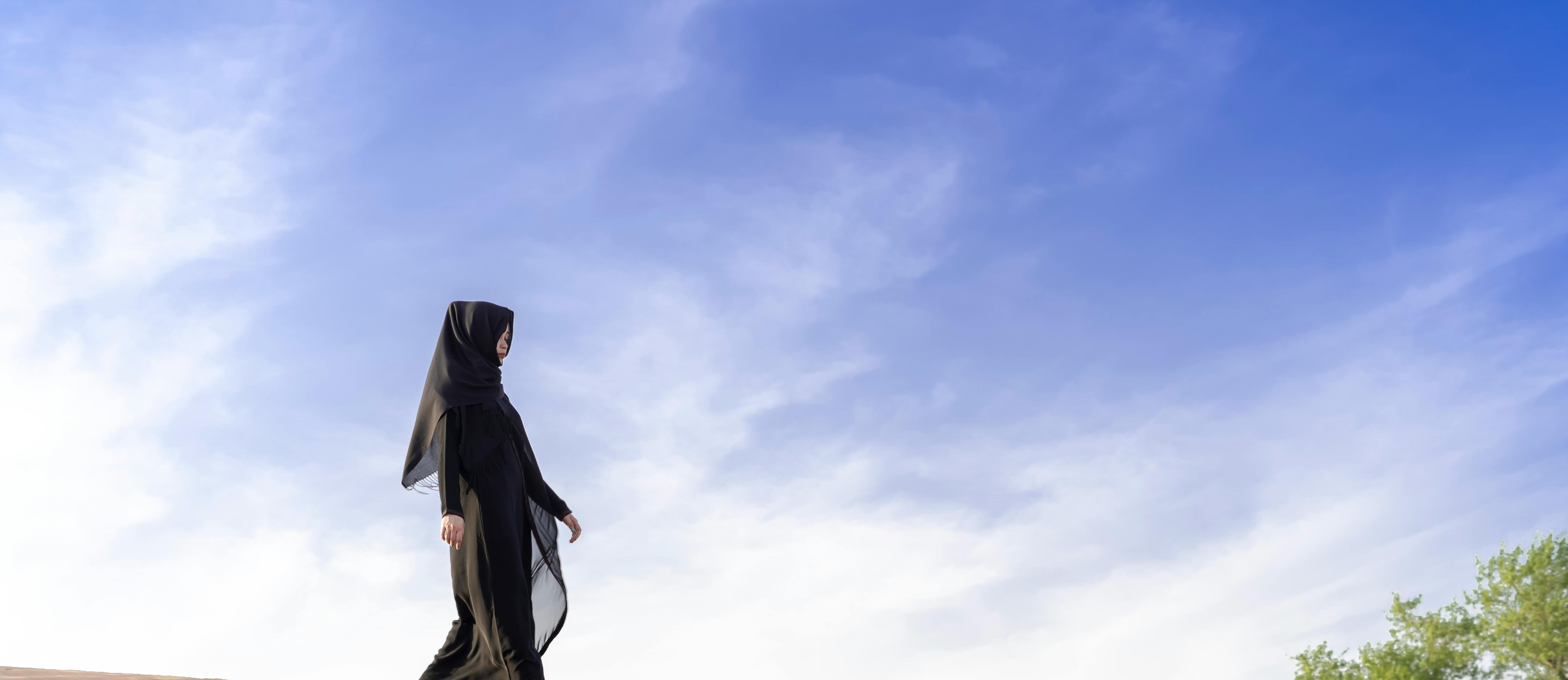 Modest Fashion Trends 2026: What Muslim Women Will Be Wearing – Minnaba