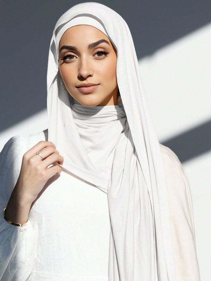 What Is a Jubba? Traditional Islamic Robes Explained – Minnaba